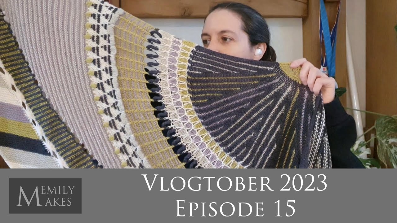 Vlogtober Episode 15 - West Knits Shawlography, Pink Fizz & Toft Projects - YouTube