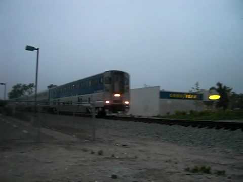 amtrak 796 thru oxnard with bad k5la on cabcar 6901 - YouTube