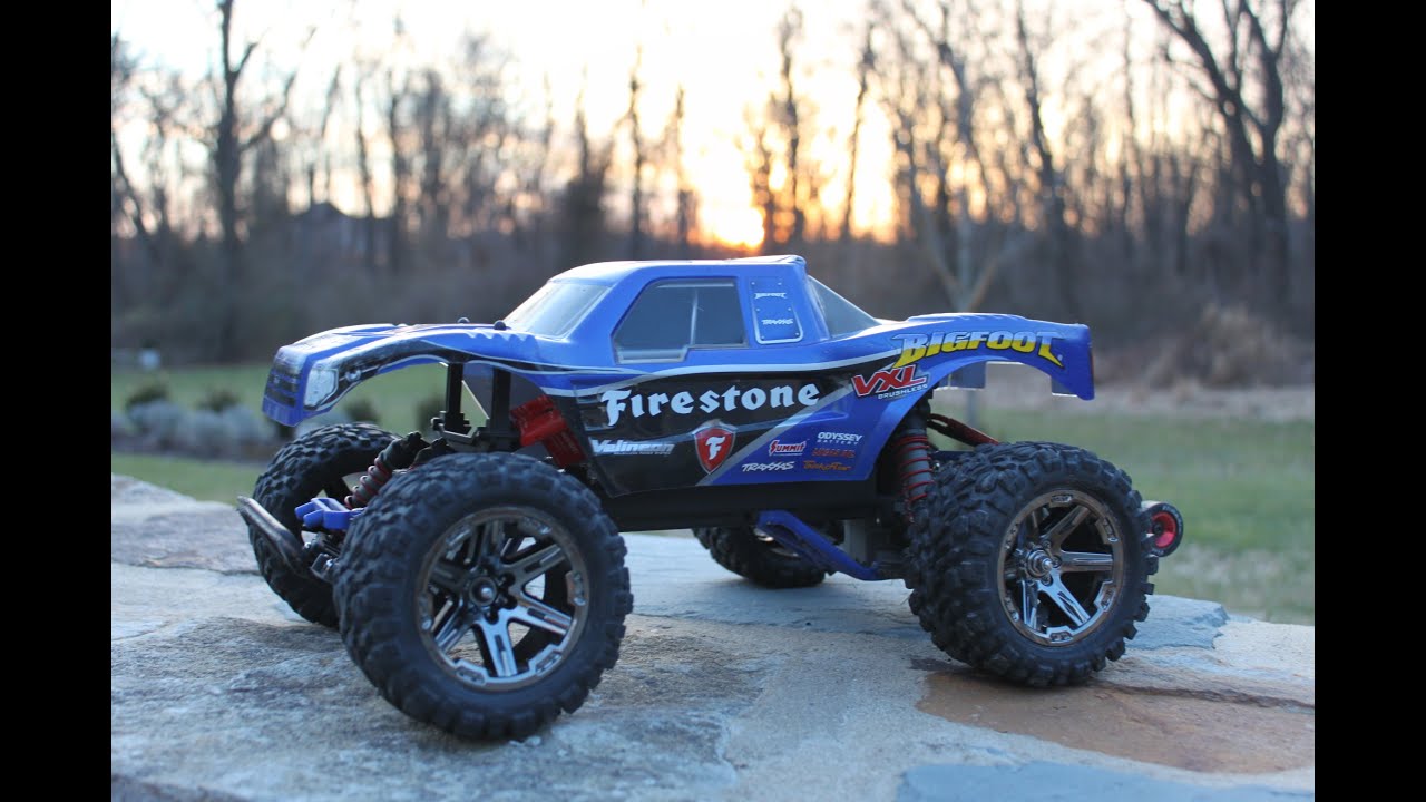 60+ MPH Traxxas Bigfoot on Trails - YouTube