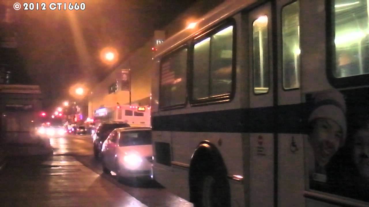 NYCT Bus: Orion V #6137 on the Q15A passing by Roosevelt Av & Main ...