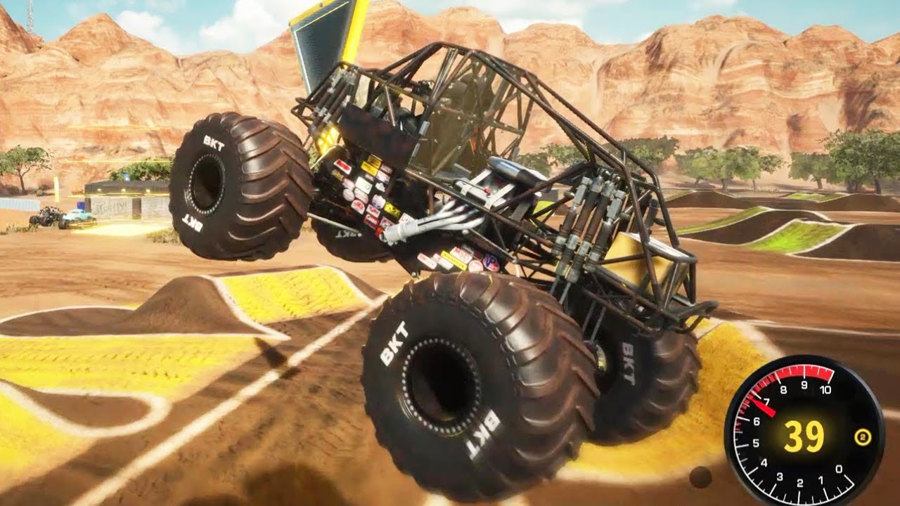 🌍 Monster Truck jumping and flipping - Monster Jam Crashes Fun - YouTube