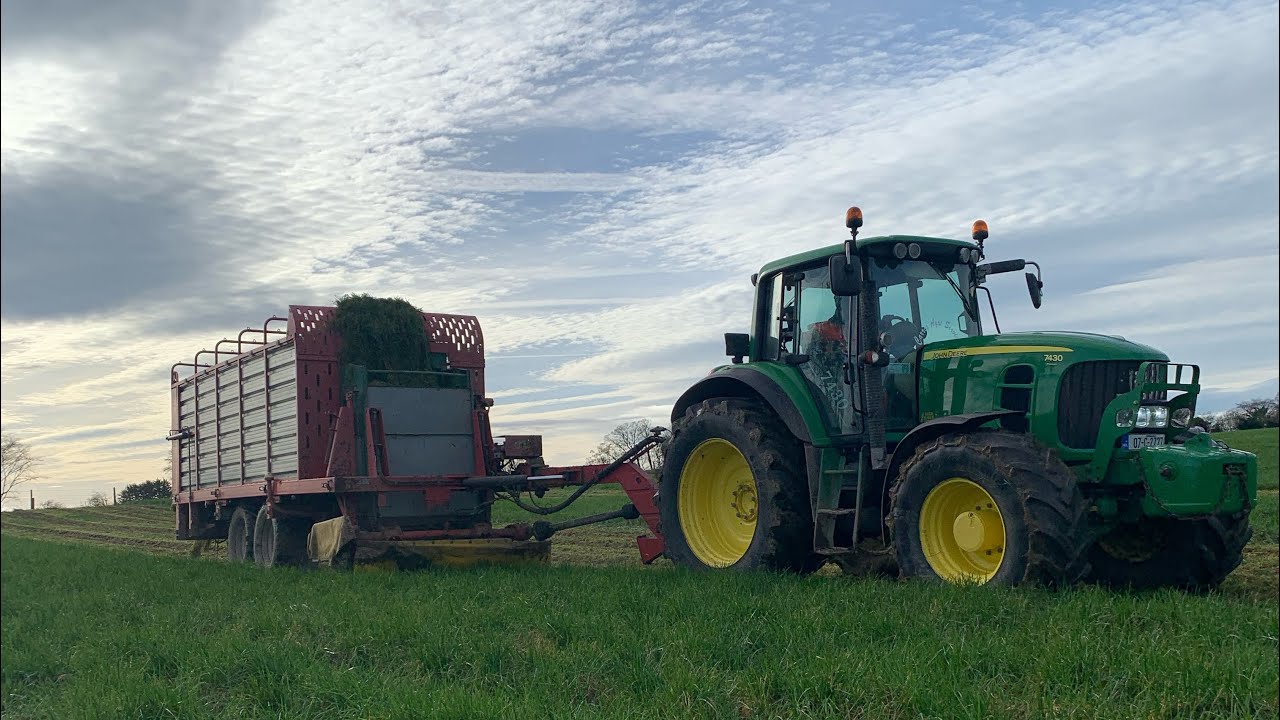 The start of zero grazing Carrig Agri Services 2023 - YouTube