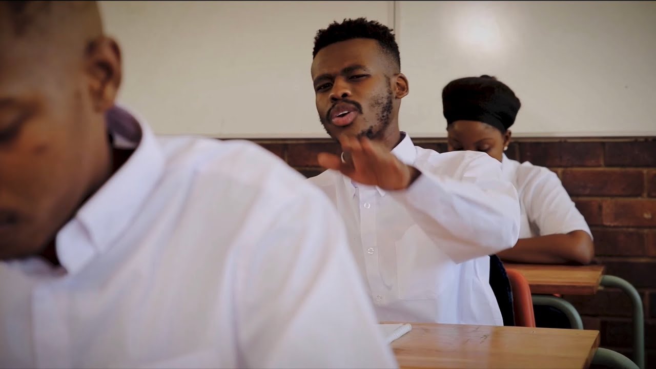 RNSU FT RETHABILE "NEW KING"[OFFICIAL MUSIC VIDEO) - YouTube