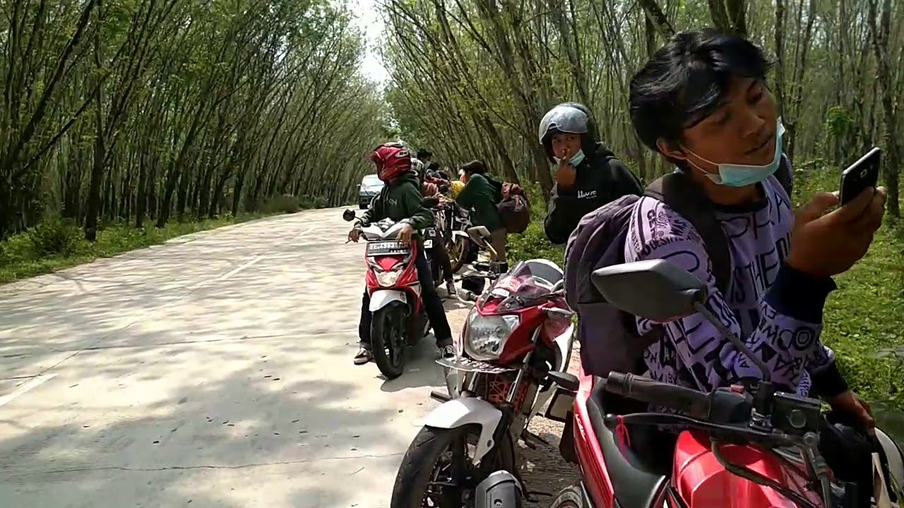 Jalan jalan, berenti sejenak di trikora Lampung. - YouTube