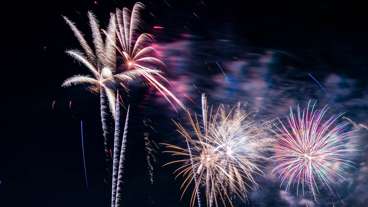 Red Hot And Boom 2024 Fireworks Full Show 4K HDR - YouTube