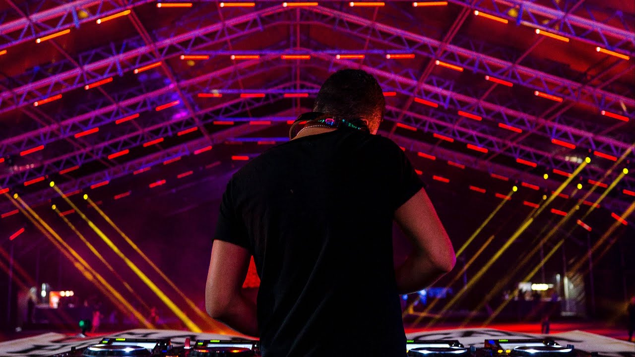 Dj Reed Aprilis - YouTube