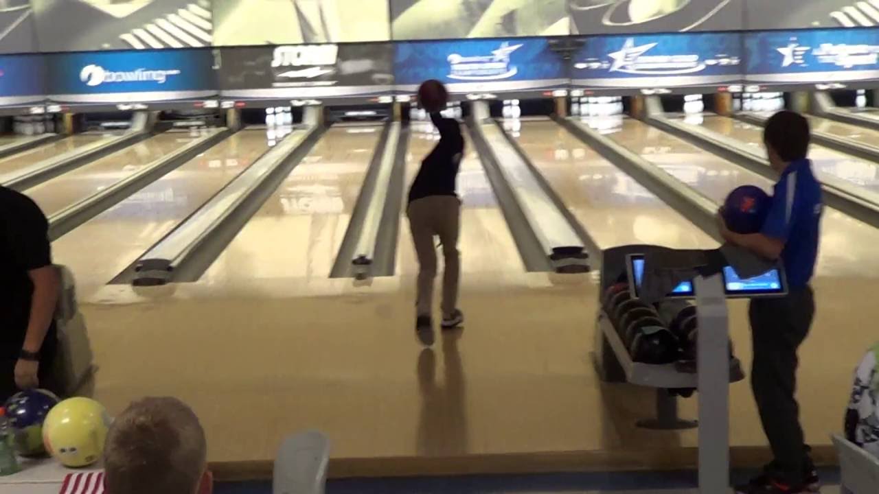 2016 Junior Gold Expo B - 45' oil pattern - YouTube