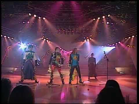 LOCOMIA "FUNKY CLUB" - YouTube Music