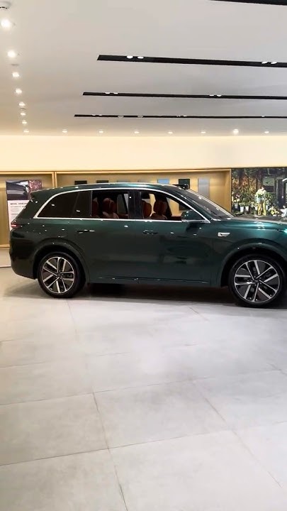 Новые LiXiang L9 2025. Дилерский центр LiXiang. Смотрим авто - YouTube