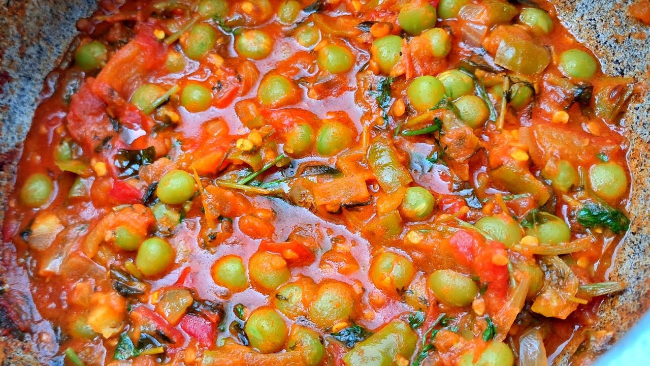 Tomato pachi batani curry🍅🫛|టమాట బటానీ కూర|How to make tomato Green ...