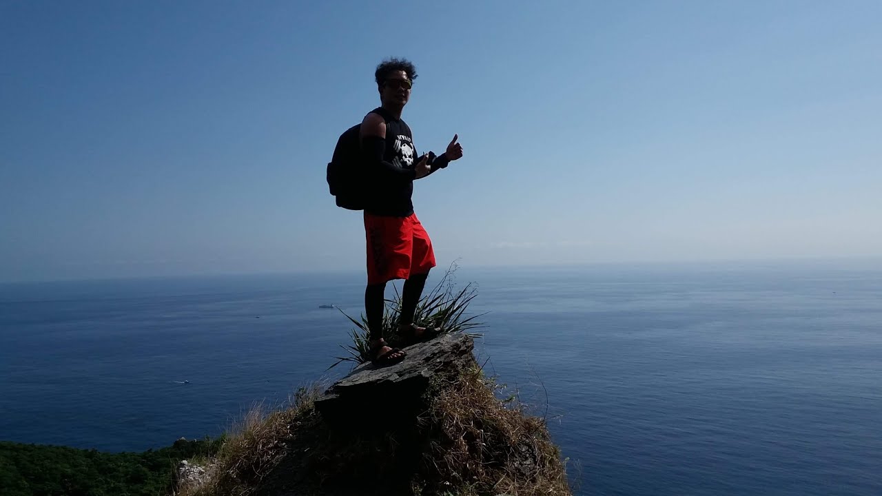 YILAN,TAIWAN (HIKING,WUYANJIAO CAPE AND KAYAKING) - YouTube