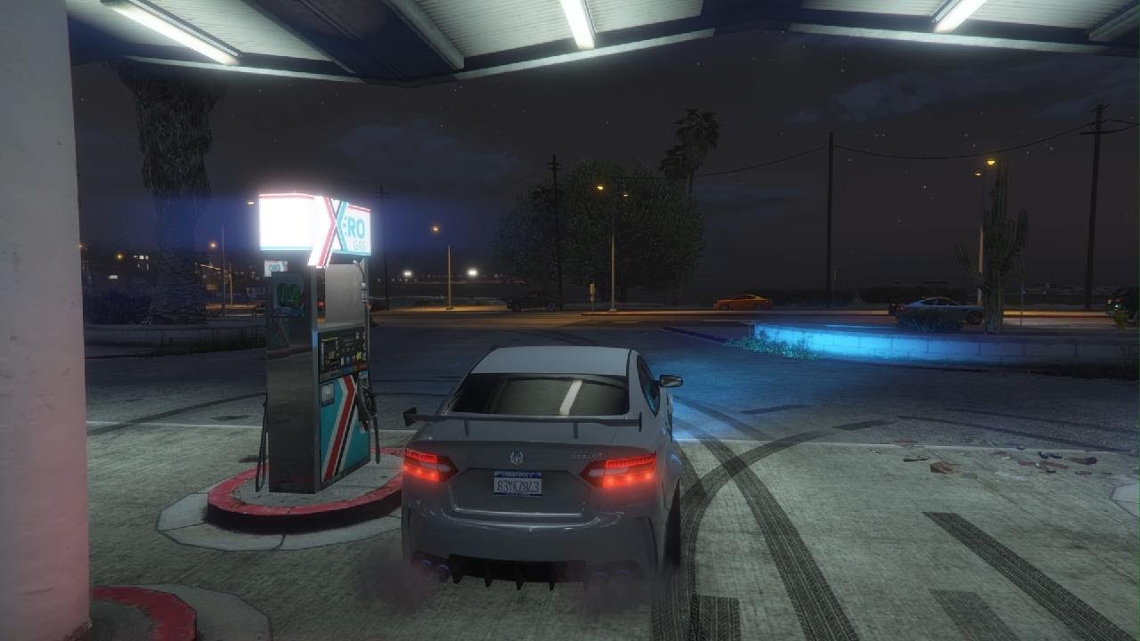Grand Theft Auto V | Cutting Up In Traffic Without Crashing - YouTube
