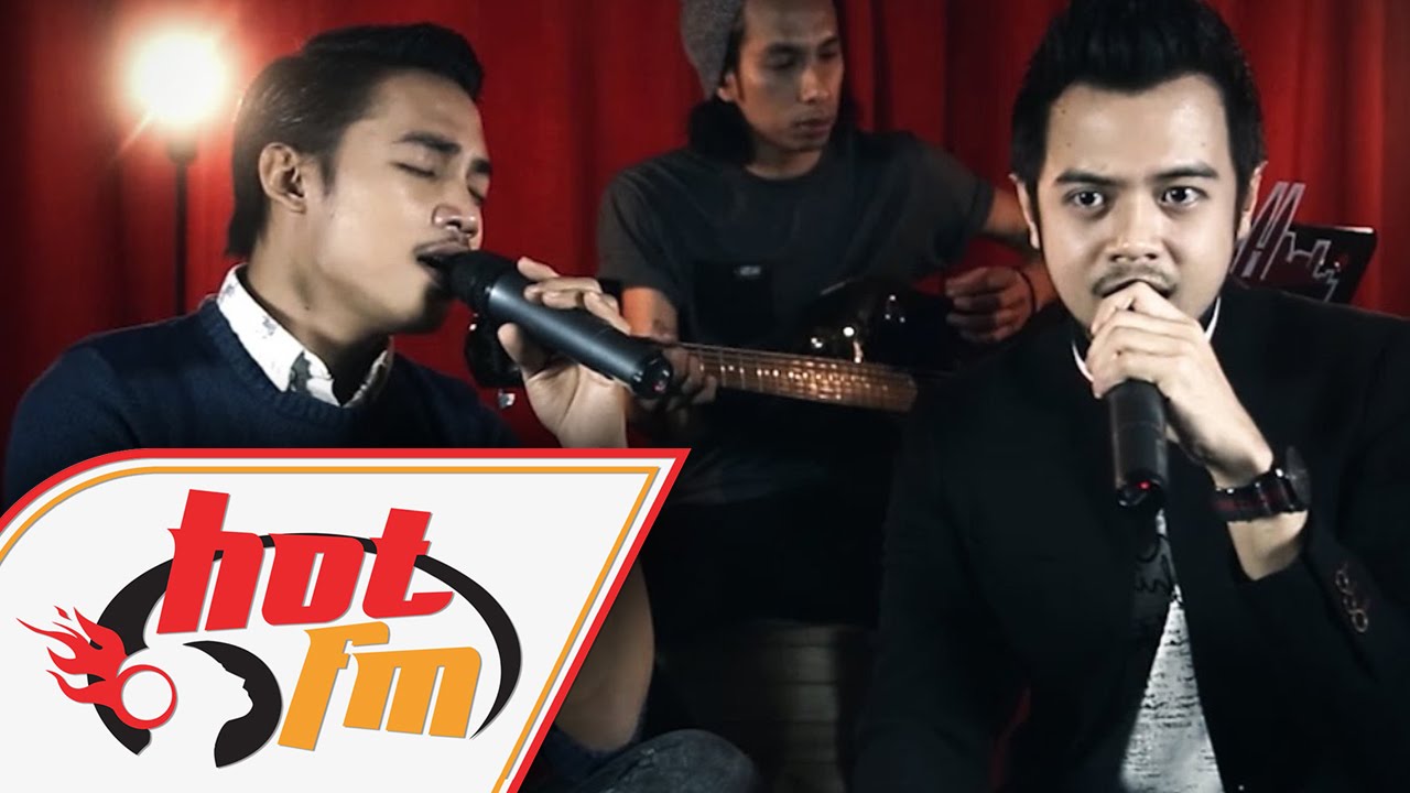 AZHAEL - HUJUNG WAKTU (LIVE) - Akustik Hot - #HotTV - YouTube