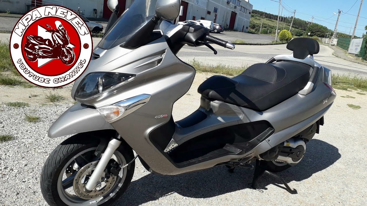 Apresentação e teste da Piaggio Xevo 400 - YouTube