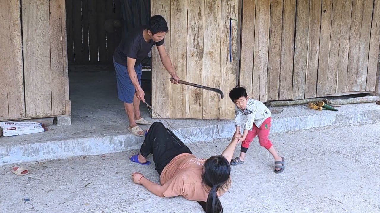 FULL VIDEO: Husband cruelly kicks mother and child out of the house - What will life be like ...