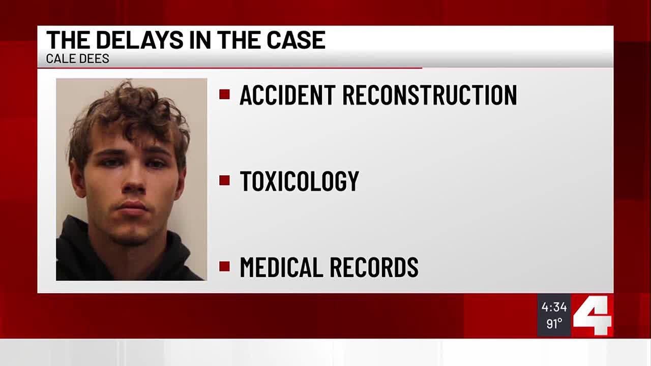 Mascoutah police searching for suspect in Christmas Eve fatal crash ...