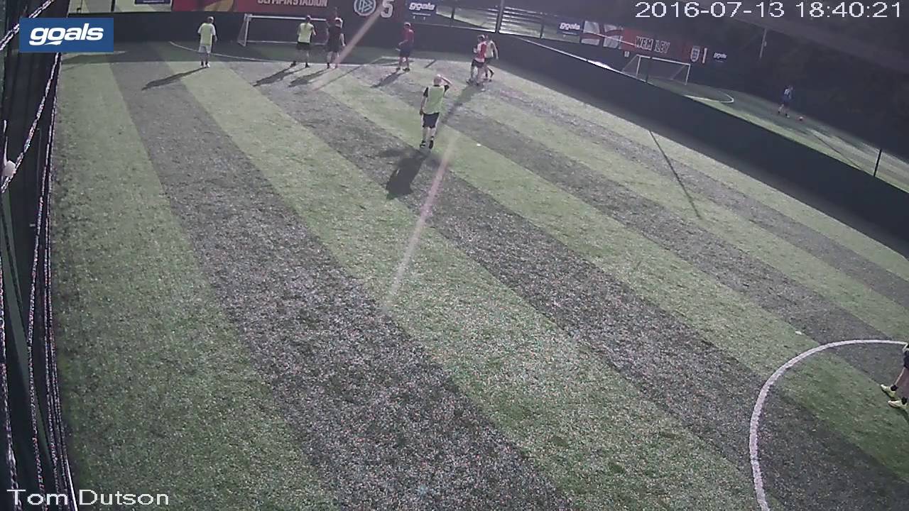 591920 Pitch5 Goals Manchester Cam1 Tom Dutson 06:40pm - YouTube