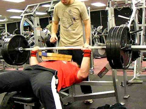 315x4 2 board press - YouTube