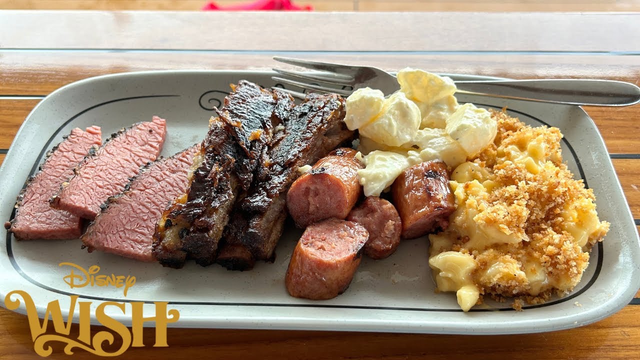 Mickey's Smokestack Barbecue on the Disney Wish - YouTube