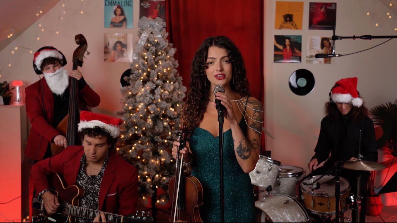 The Christmas Blues (A Dean Martin Cover by Emmaline) - YouTube Music