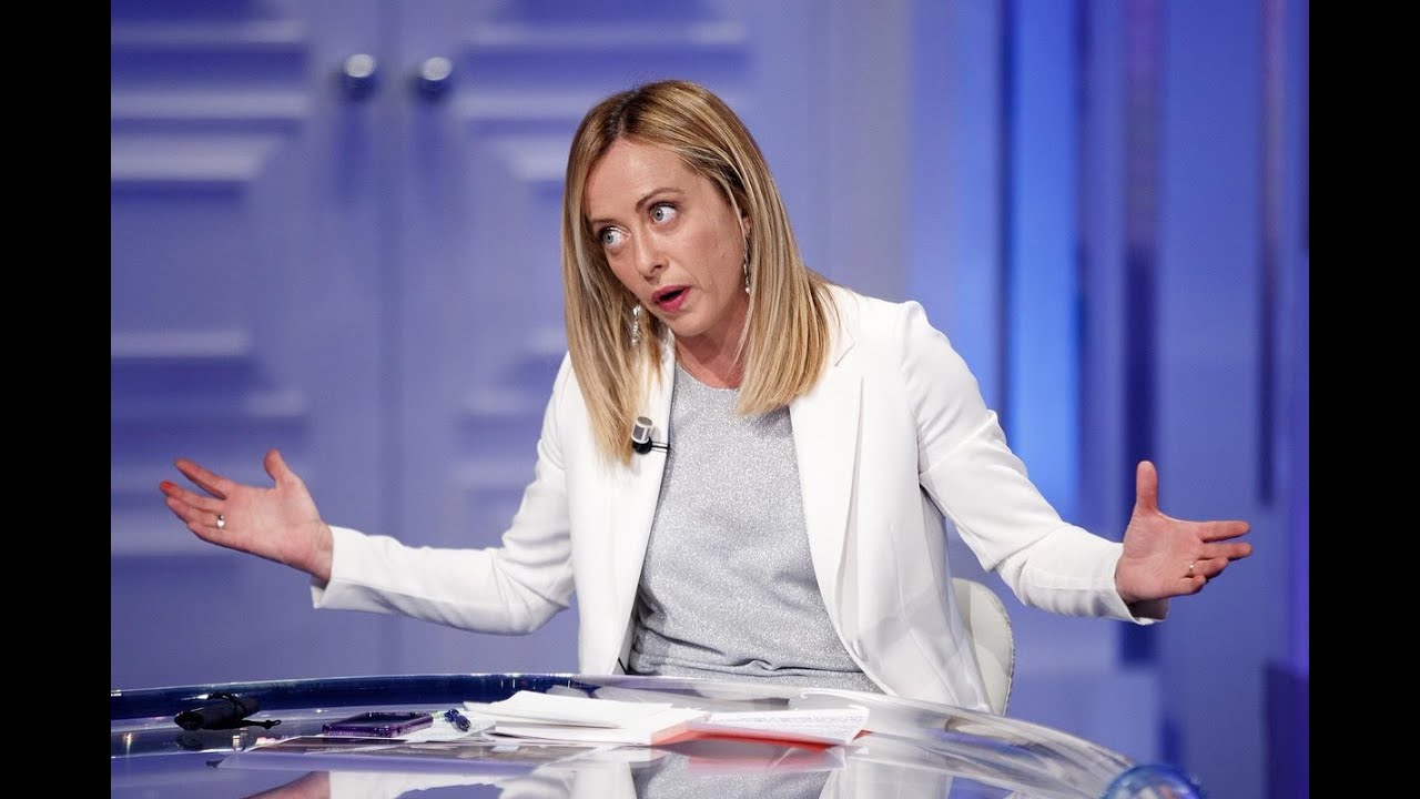 Watch Giorgia Meloni Rolls Eyes As Biden Is Late For NATO Summit - YouTube