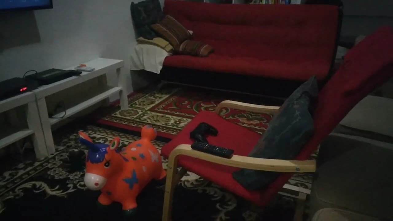 Poor Man's Build "Studio" Gaming Setup (Console Version) - YouTube