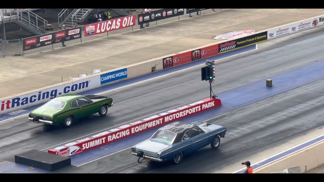 King Of The Street - Monster Mopar Weekend - YouTube
