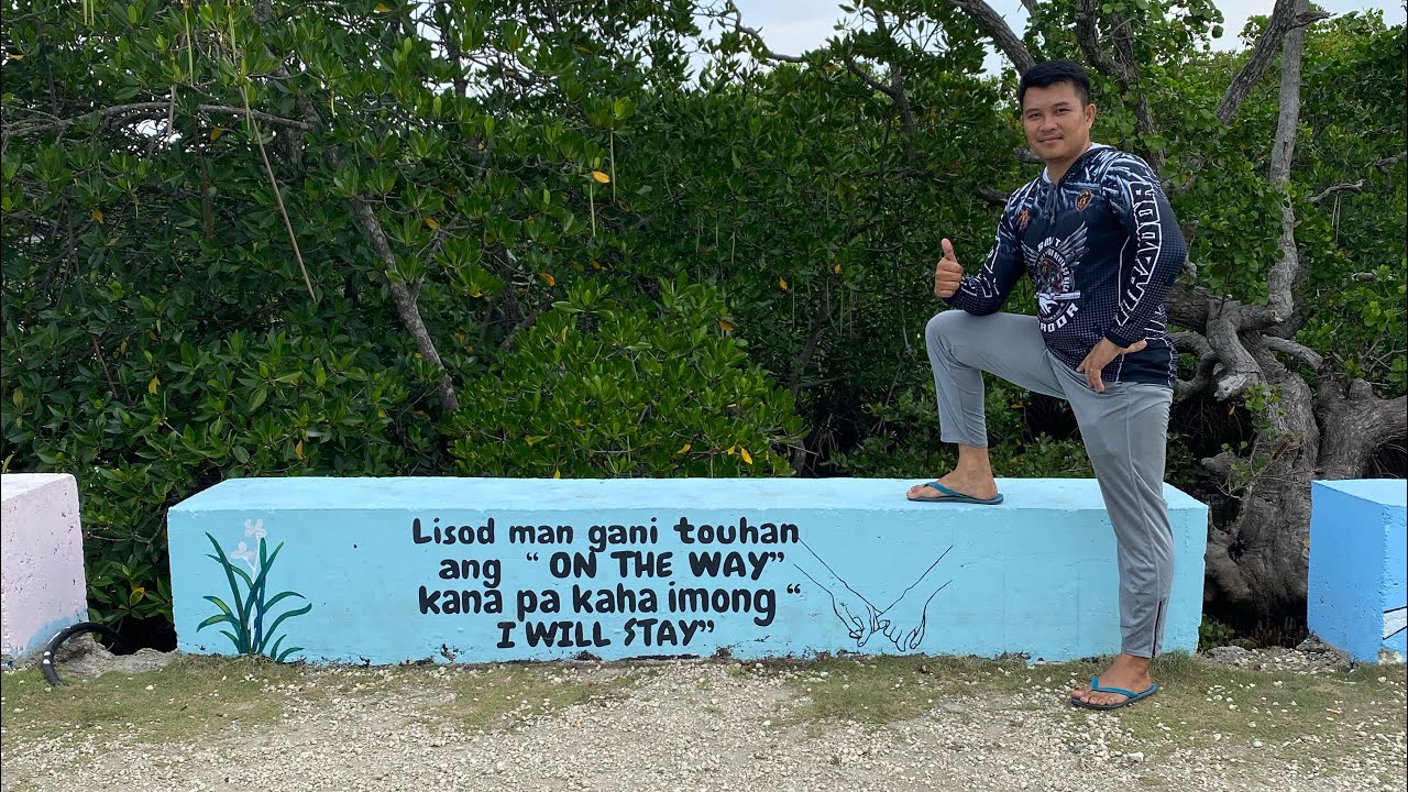 Beauty of Sandingan Island Loon Bohol - YouTube