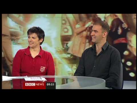 Doctor Who on BBC News July 5th 2008 - YouTube