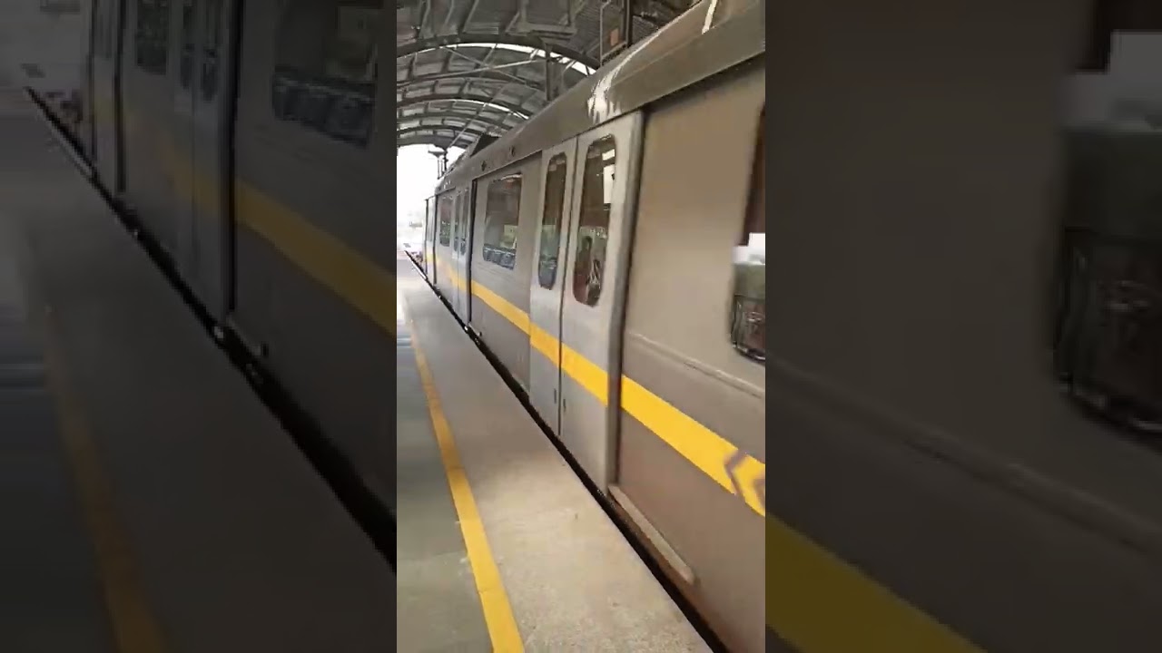 Delhi Metro Yellow Line | Delhi Metro #shorts - YouTube