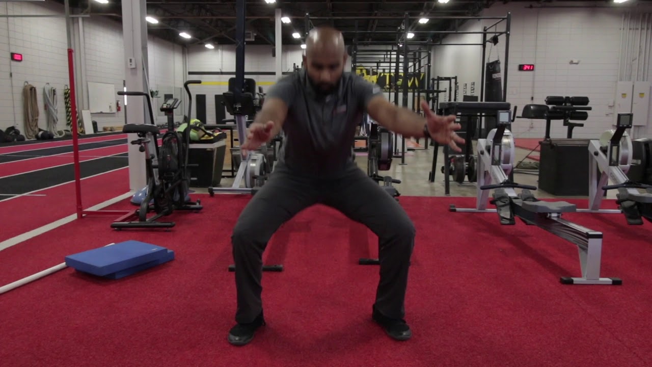 Toe Touch Squat - YouTube