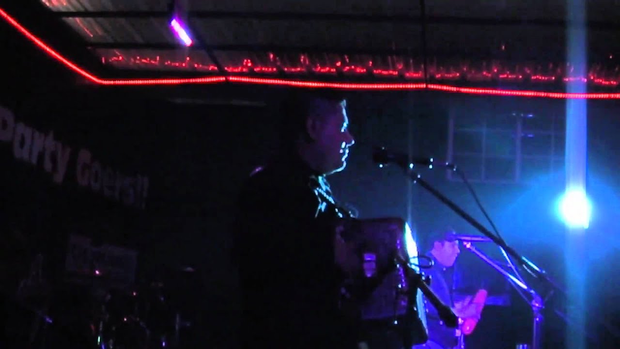 Dezzeo cheers yolanda.mp4 - YouTube