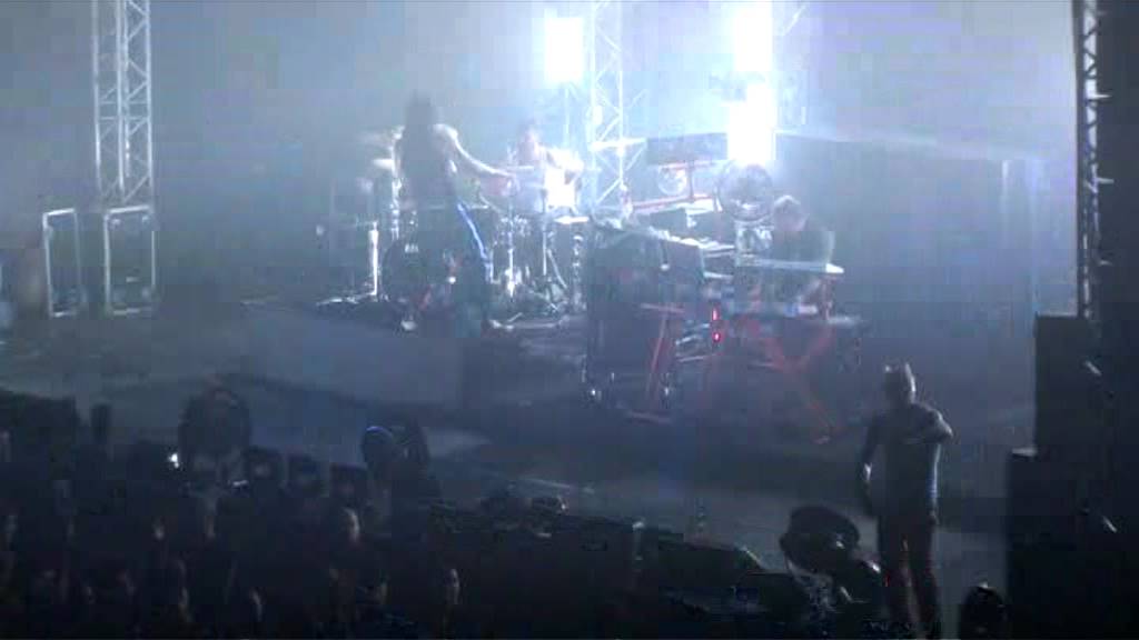 The Prodigy - Out of space @ Alexandreio Melathron Thessaloniki 13/9 ...