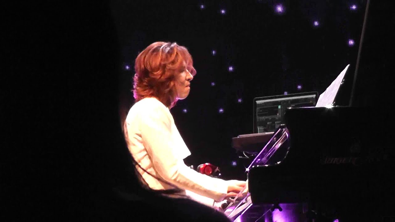YOSHIKI CLASSICAL in London ≪Bohemian Rhapsody≫ YOSHIKI is Playing ...
