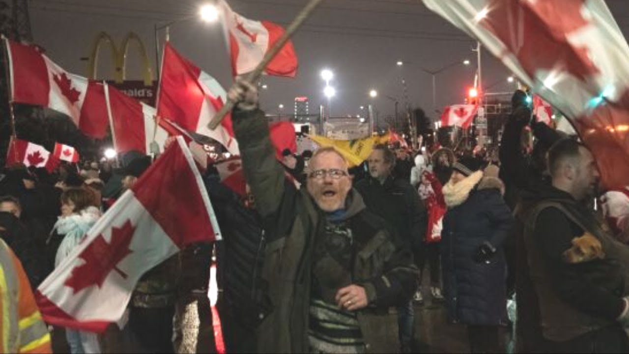 Canadians RISE UP Against TYRANT TRUDEAU!!! - YouTube