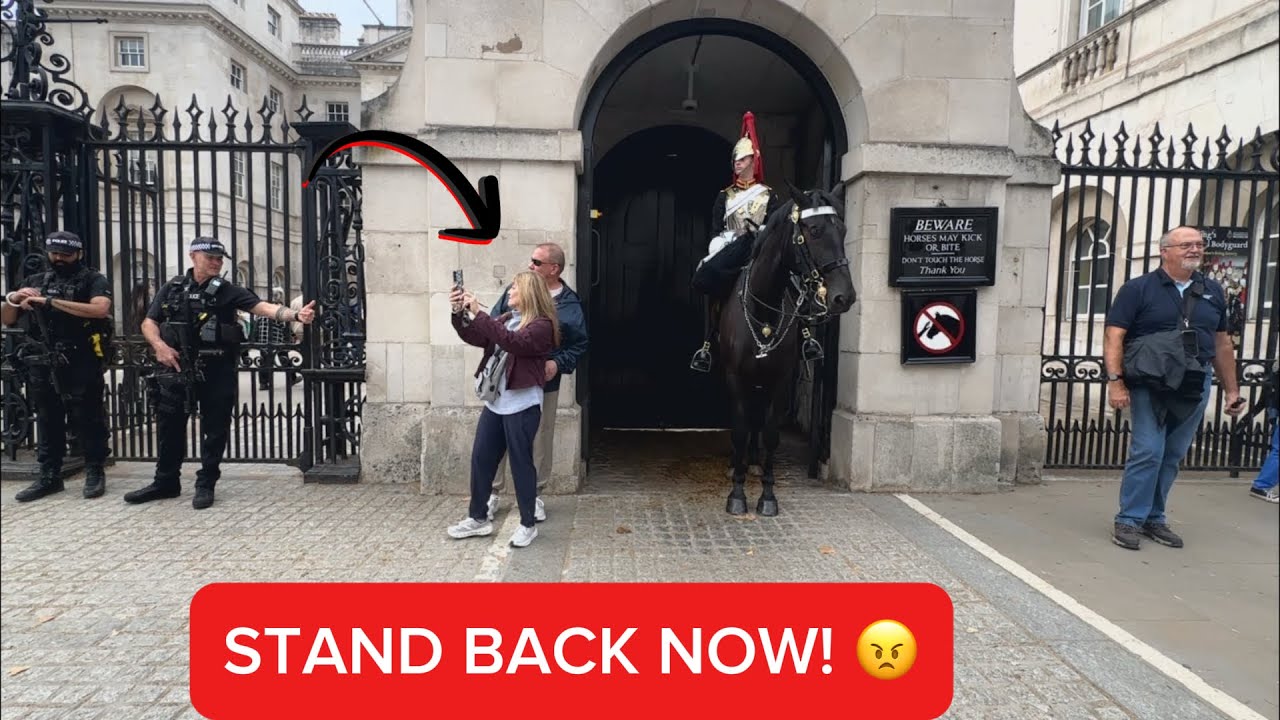 Royal Guard Yells at Couple to Step Back Immediately! - YouTube