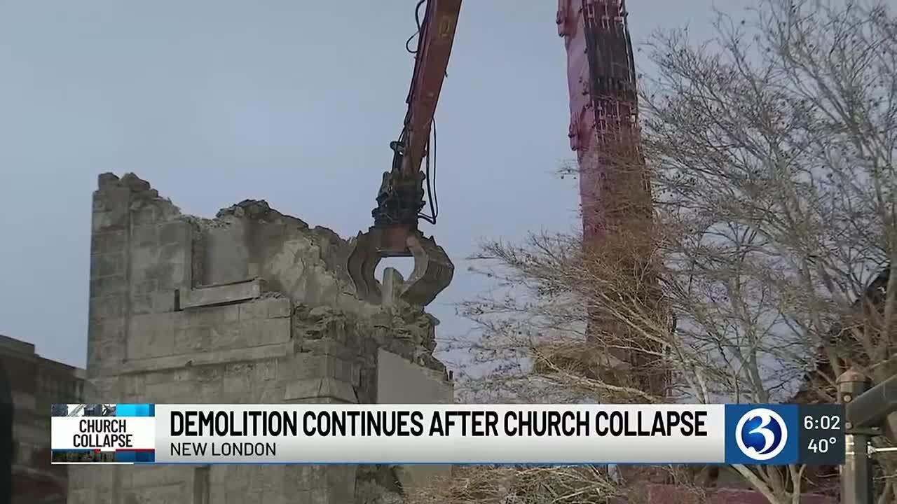 Demolition continues following church collapse in New London - YouTube