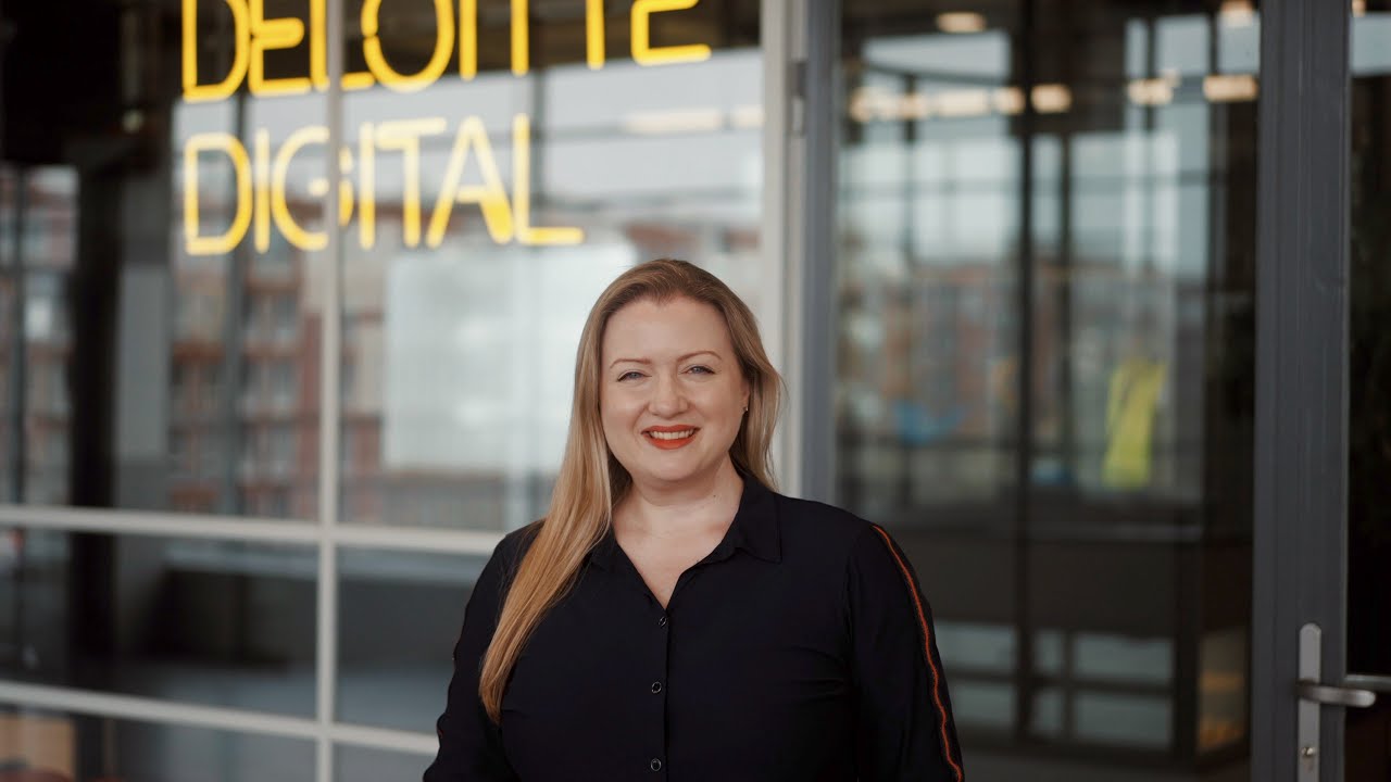 Executive MBA | Chrissy Welsh - YouTube