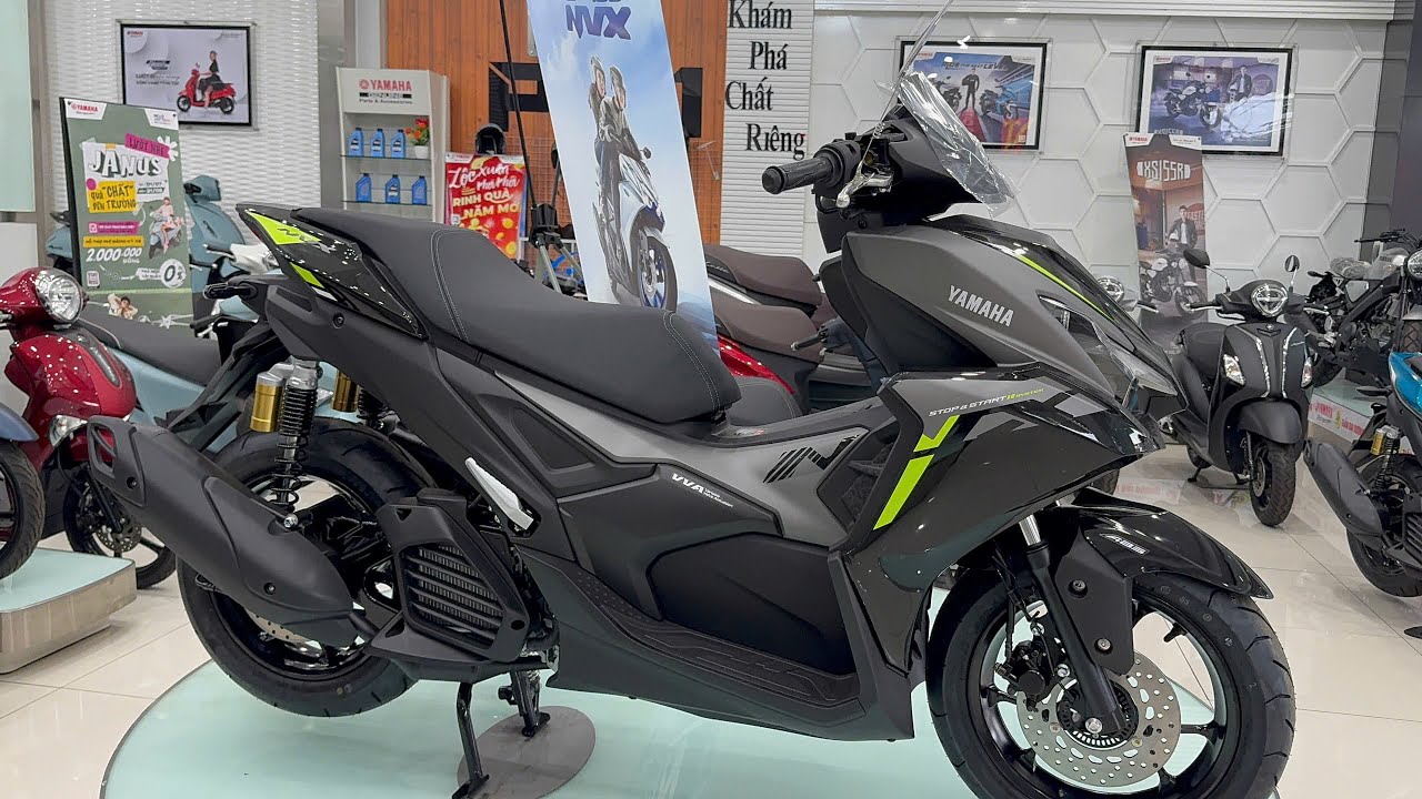 YAMAHA NVX V3 ĐEN 2025 Mới | Bình Exciter - YouTube