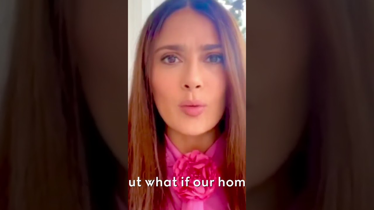 Salma Hayek in Instagram live - YouTube
