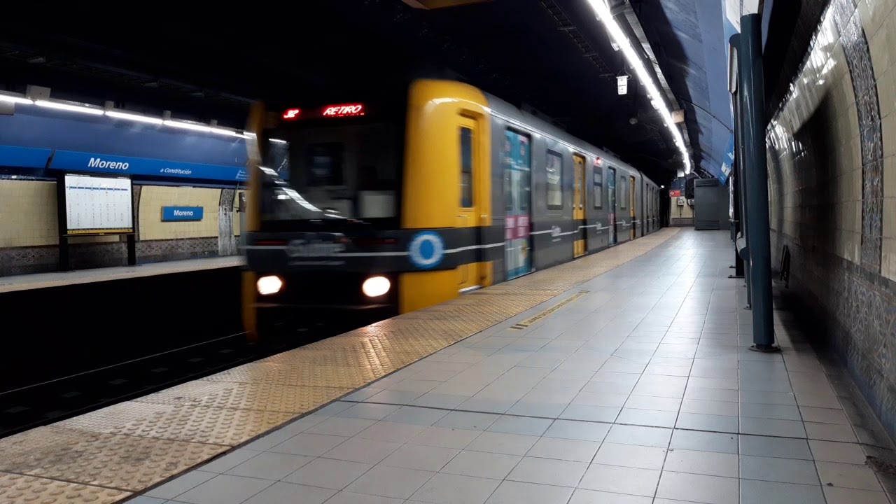 CNR Entrando a la Estacion Moreno Subte C - YouTube