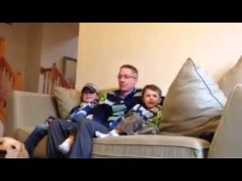 Ray World Seattle - 12th Man - YouTube