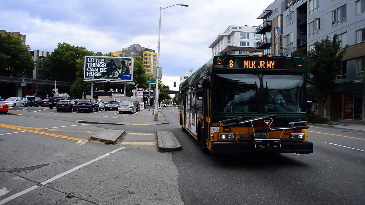 King County Metro 2003 New Flyer D40LF 3671 On the 8 @ Denny Way & 6th ...
