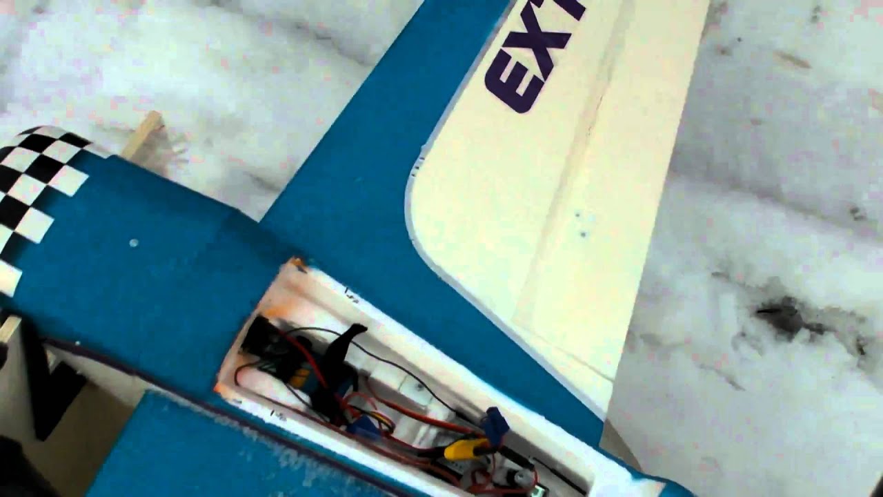 Repainted Parkzone Extra 300 (did a new Paint Job with a new color ...