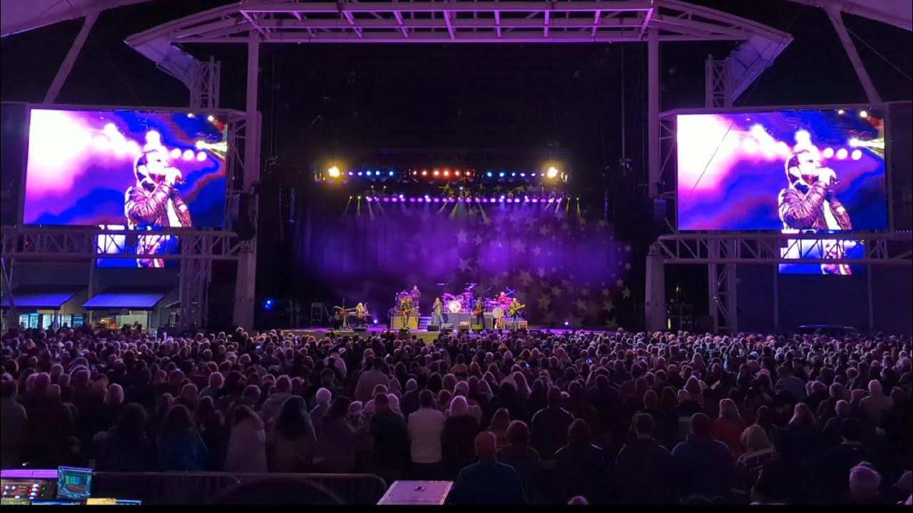 Ringo Starr What Goes On Live Bridgeport, CT 9-23-22 - YouTube