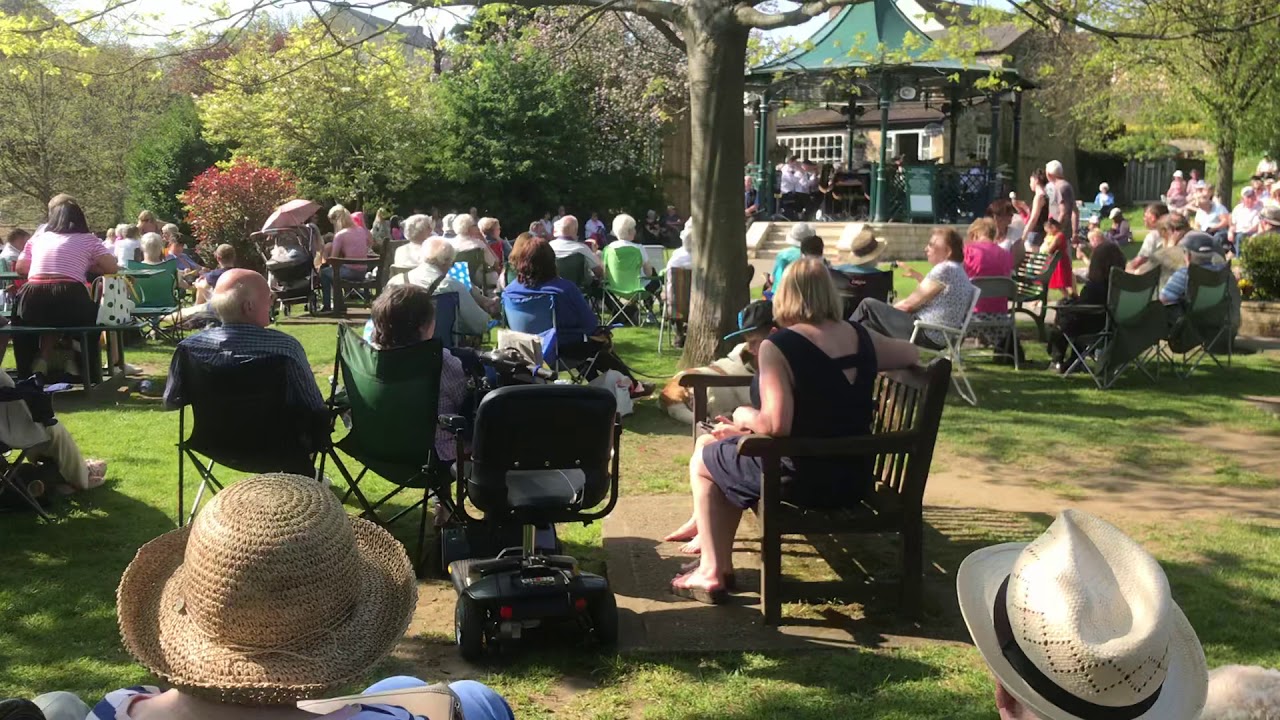 Wetherby Bandstand season Opener 2018 - YouTube