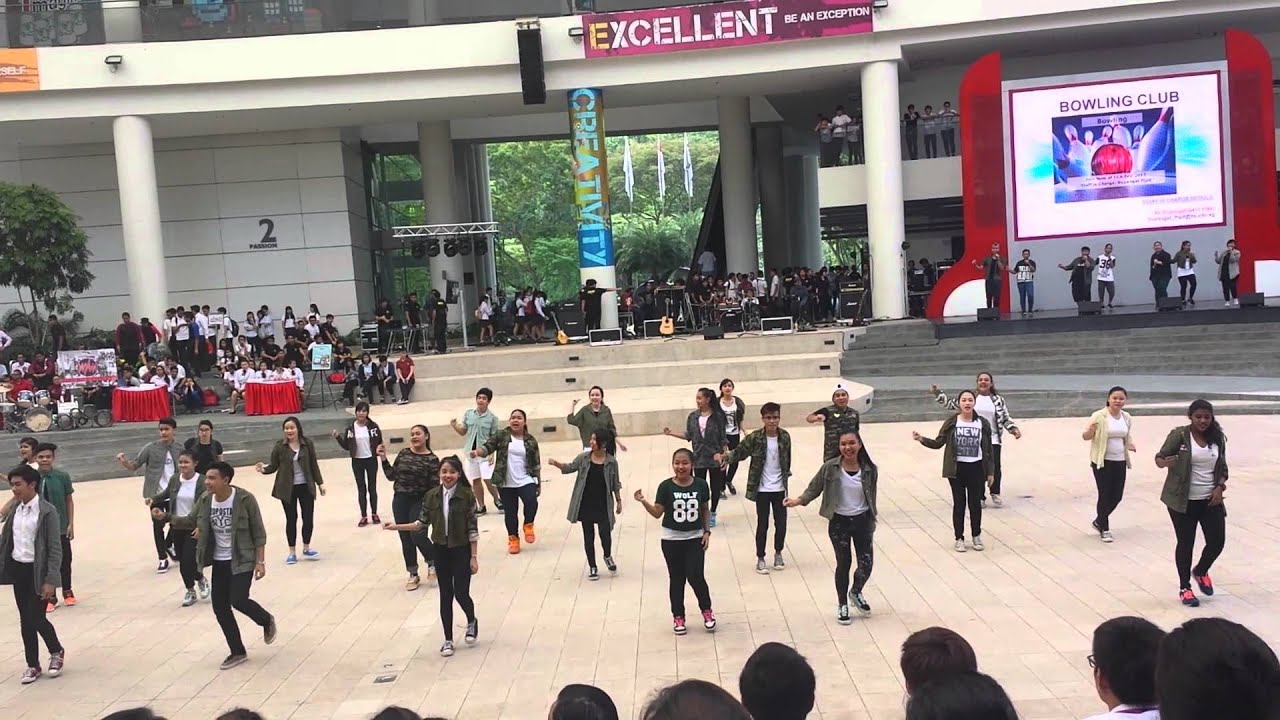 ITE Show Choir @ ITE College West Apr intake CCA Fair 2014 - YouTube