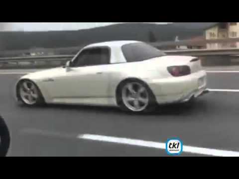 Polisi görünce varex susuyor