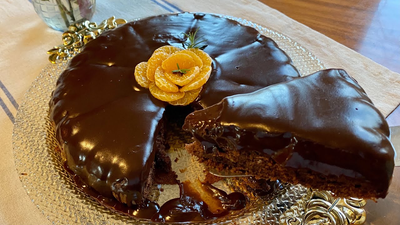 Torte me cokollade me perberesit qe i kemi ne shtepi!Easy chocolate ...