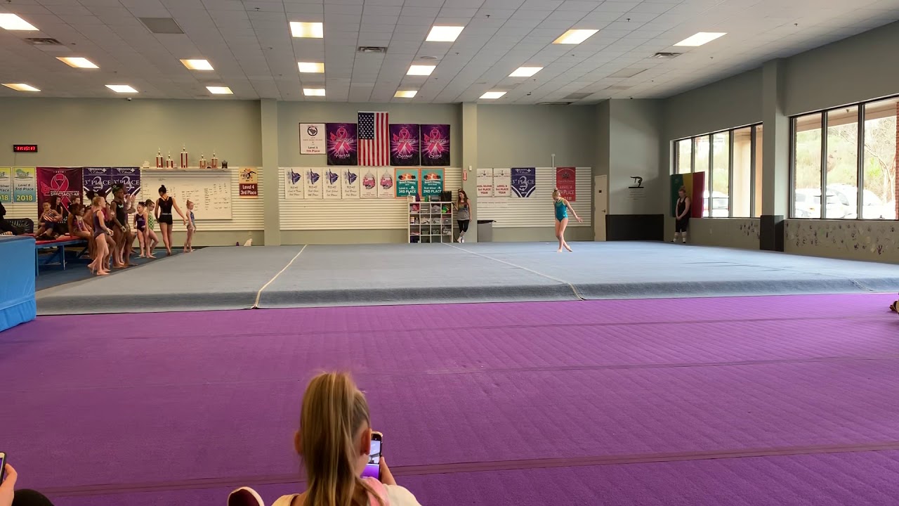 USAG Level 6 Floor routine - YouTube